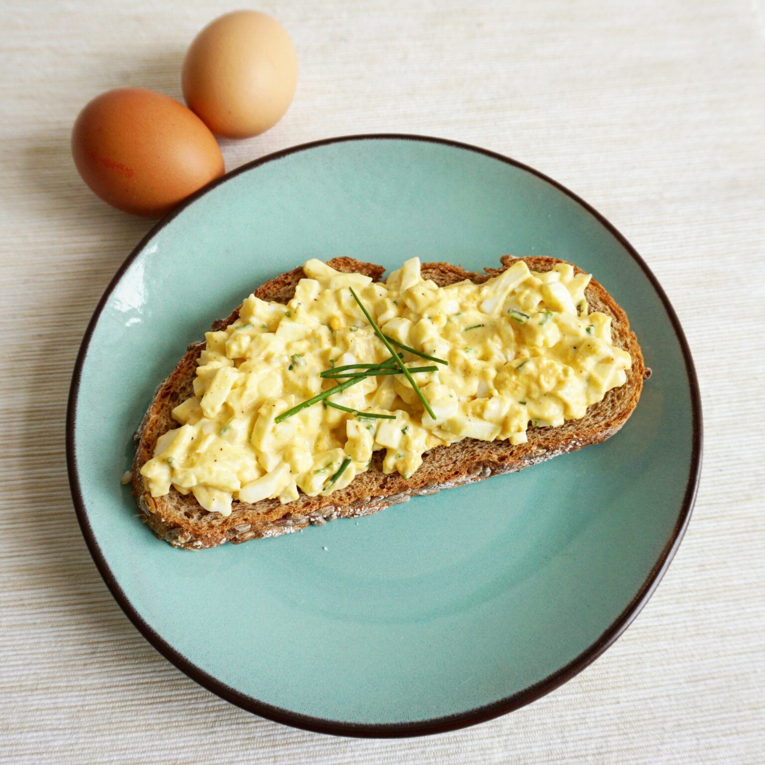 Kerst quiche met kalkoen en prei - Priya Loves Food & Travel