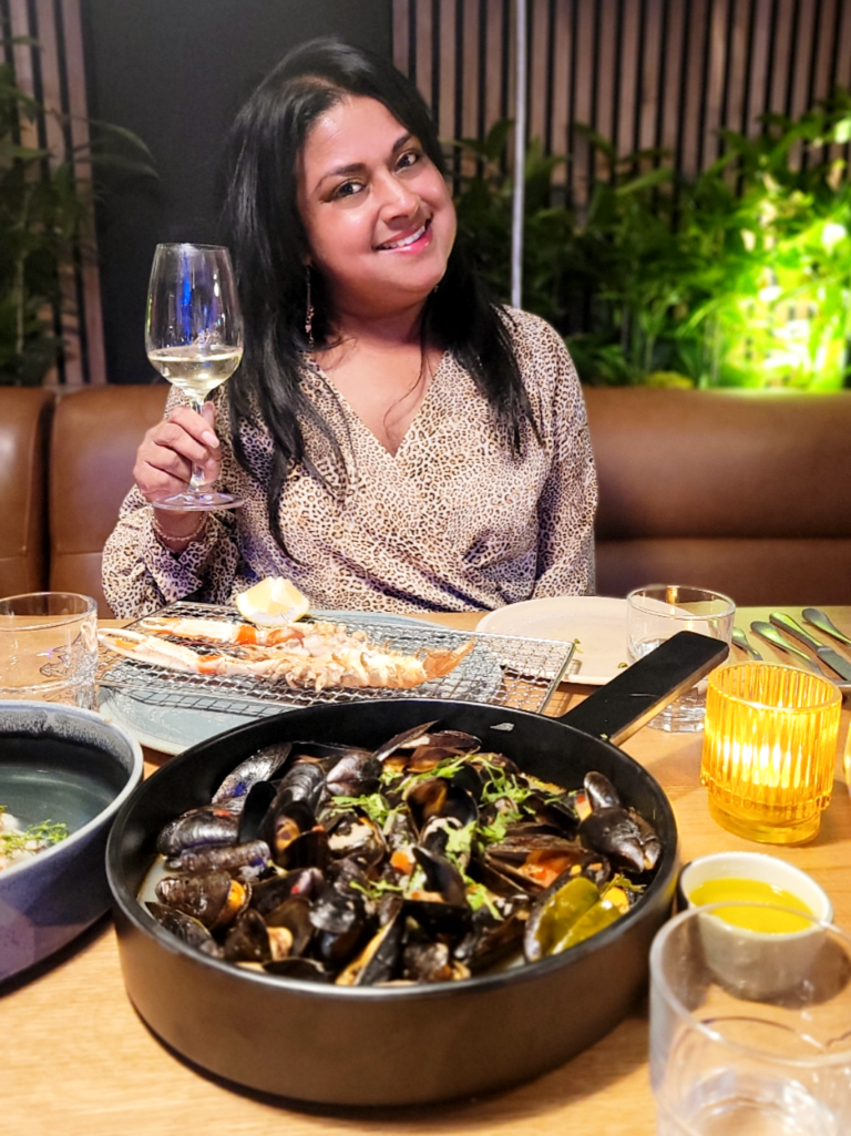 Theatre of Fish bij visrestaurant Pesca in Rotterdam - Priya Loves Food ...