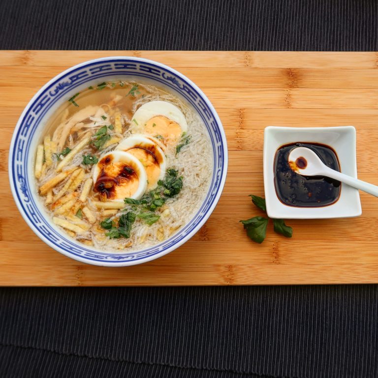 Surinaamse Saoto soep - Priya Loves Food & Travel